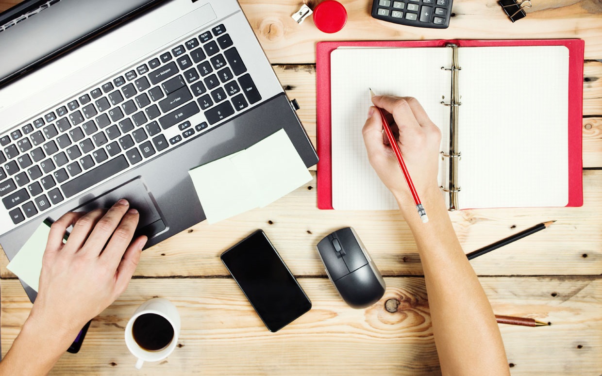Top 20 Profitable Businesses to Start Alongside Your Job